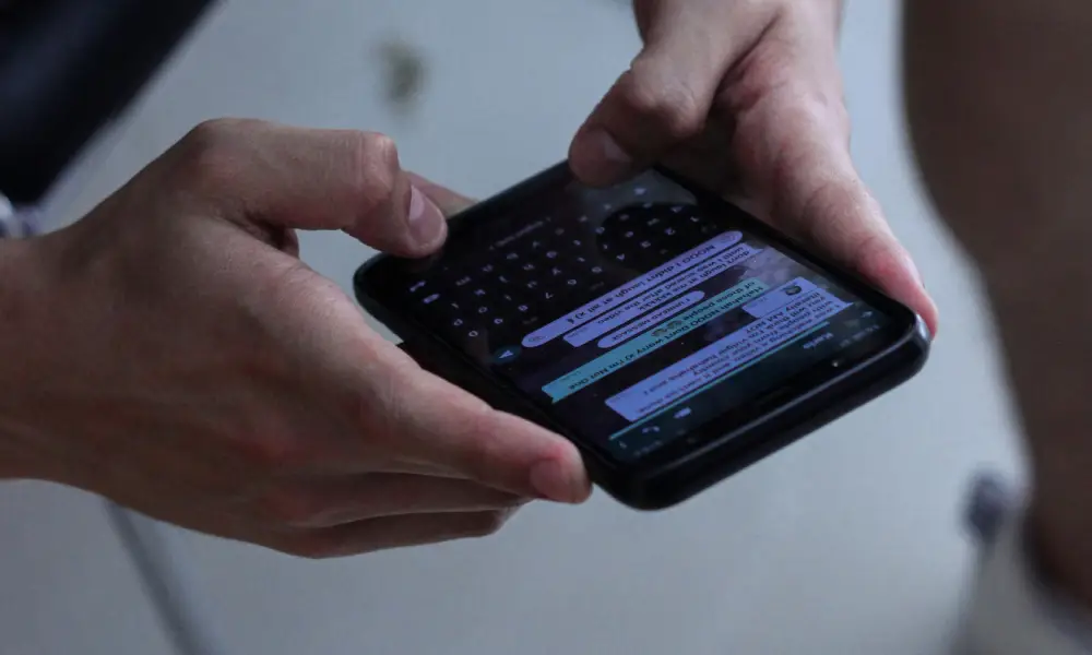 How to Call Spain from the USA: Simple Guide - Invest Spain